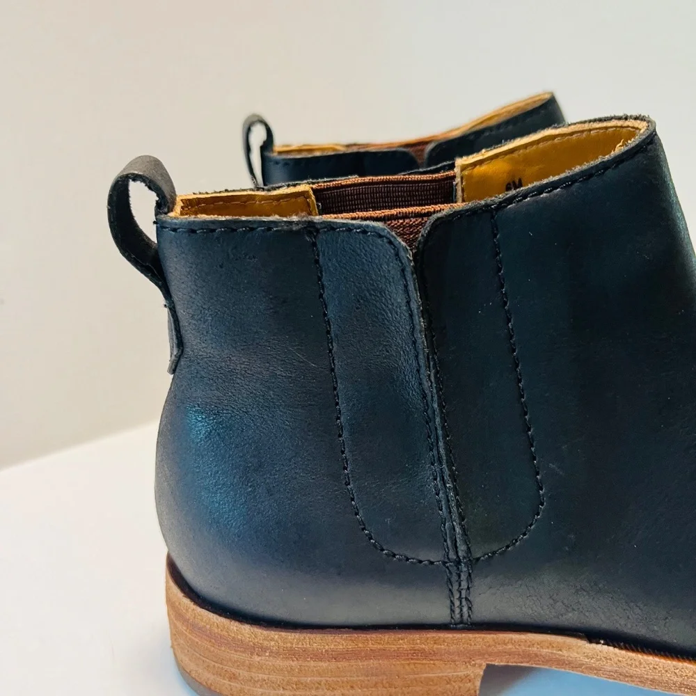 Kork-Ease | Shoes | Kork Ease Sz 6m Black Leather Velma Chelsea Boot ...